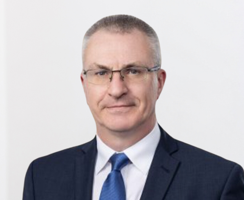 Ian Thomas